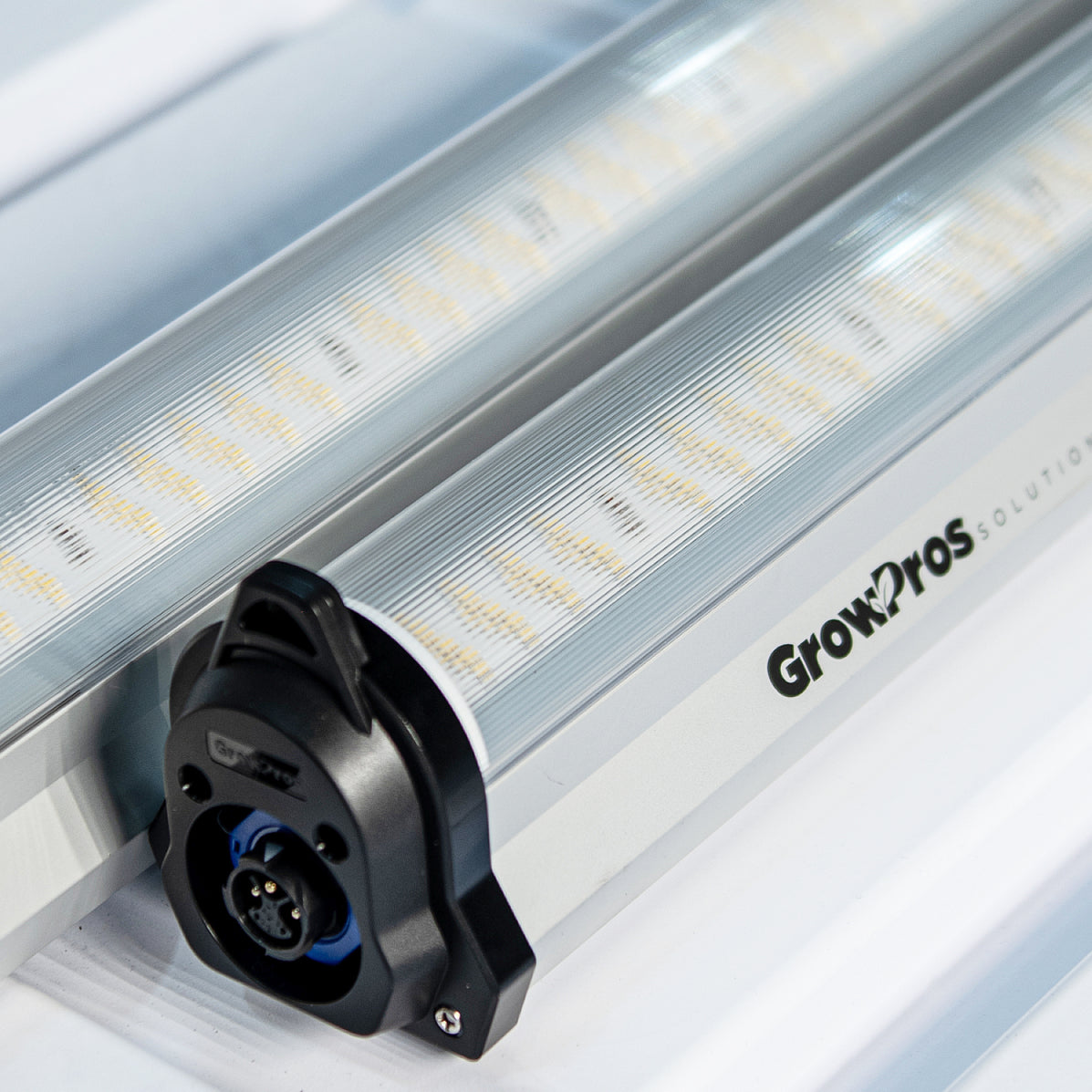 Buy GrowPros 4′ Under Canopy Grow Light | Full-Spectrum + IR — LED Grow ...